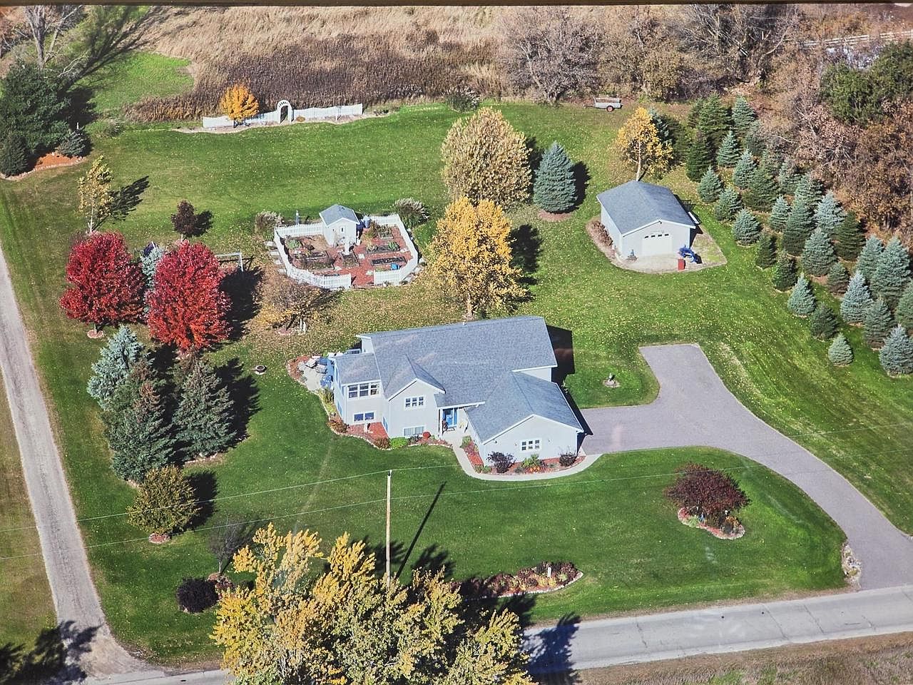 536 South Mill Street, Markesan, WI 53946 | Zillow
