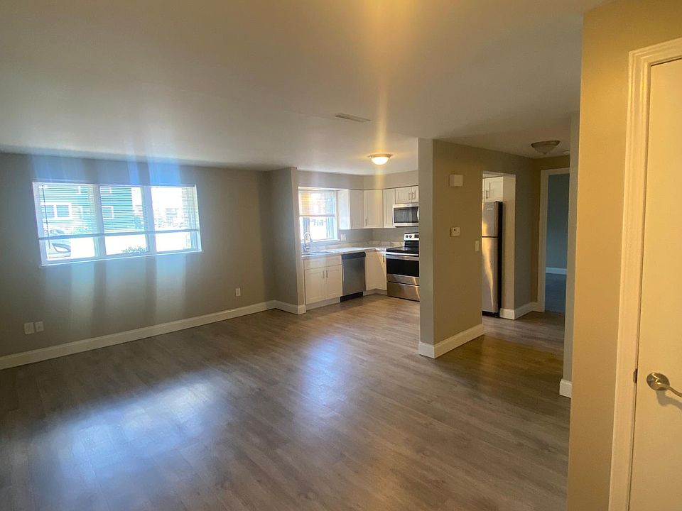 614 Englewood Ave APT 1, Buffalo, NY 14223 | Zillow