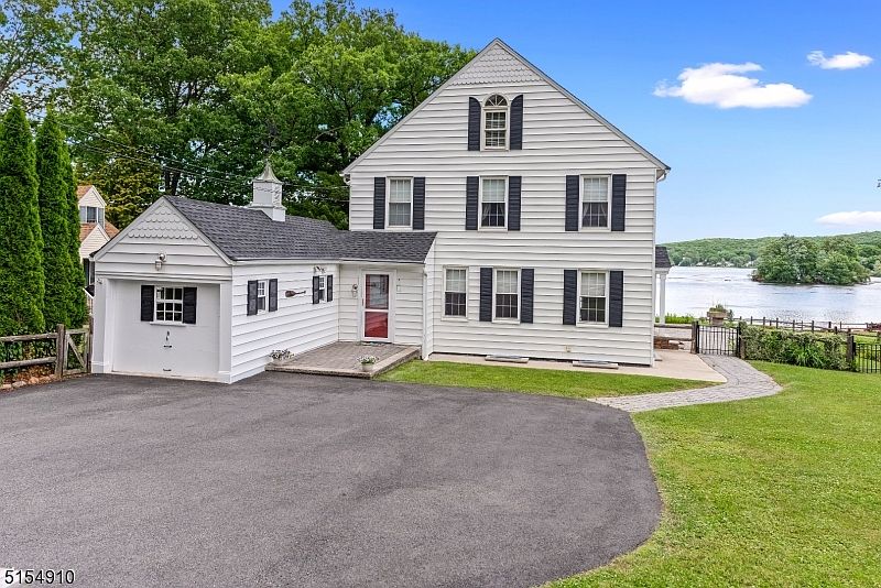 8 Spring Ln, Stanhope, NJ 07874 | Zillow