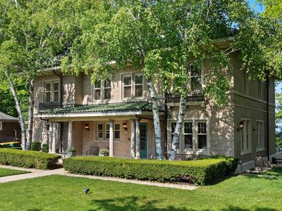 4162 N Lake Dr, Shorewood, WI 53211 | MLS #1838016 | Zillow