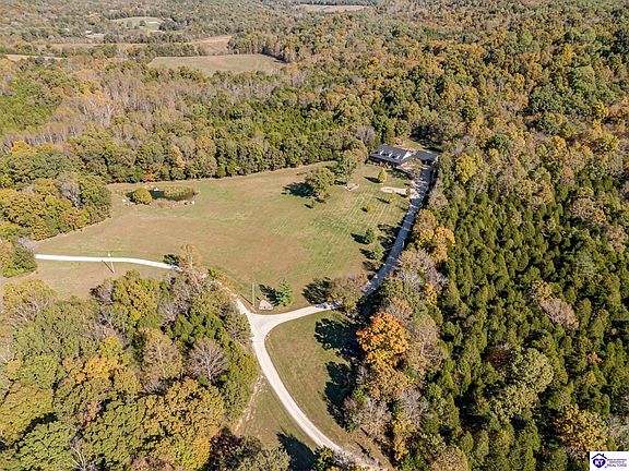 1676 Old Stoney Fork Ln, Custer, KY 40115 | Zillow