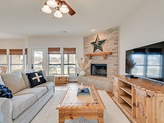 14423 Azure Ln, Streetman, TX 75859 | Zillow