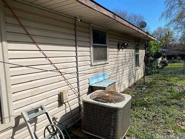 306 Gary Dr, Mena, AR 71953 | Zillow