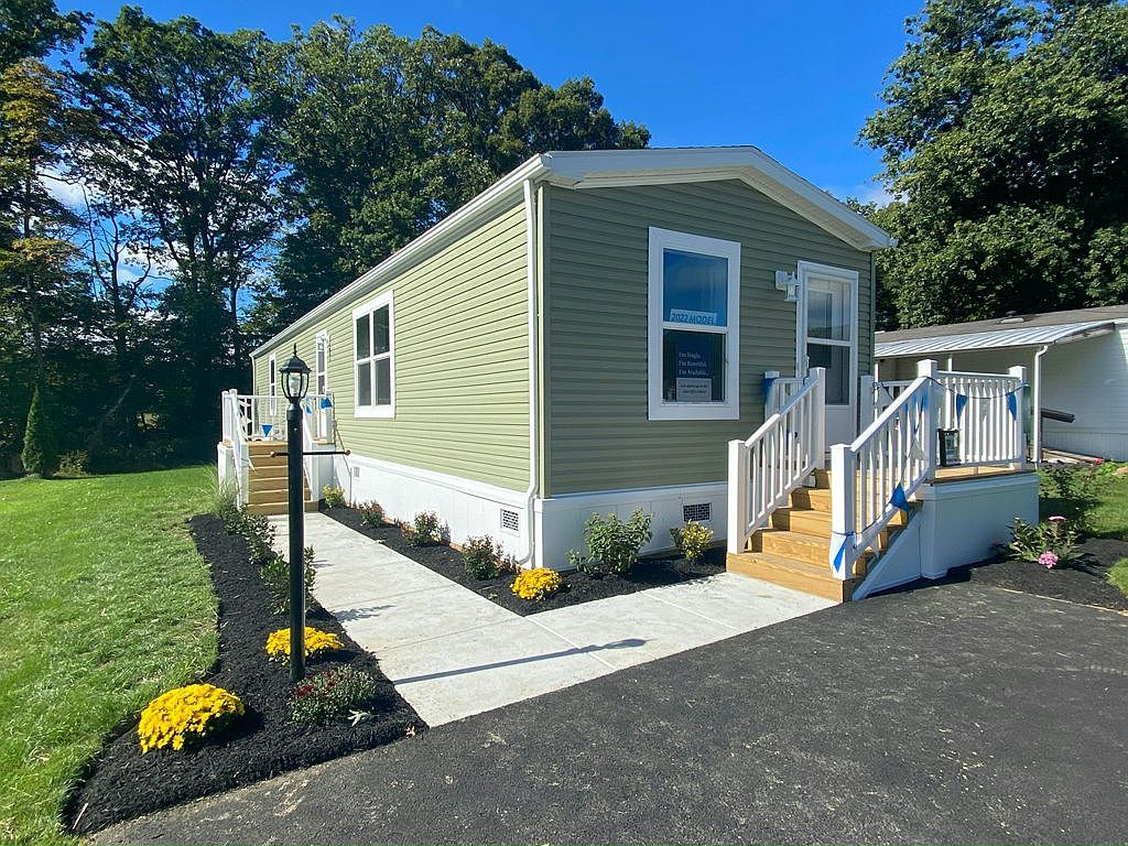 4 E Zimmer Dr #I6G5Y9, Walnutport, PA 18088 | Zillow