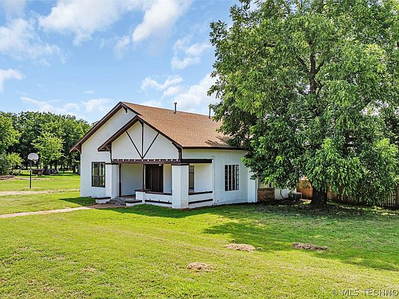 1201 Lincoln St, Ryan, OK 73565 | MLS #2423939 | Zillow