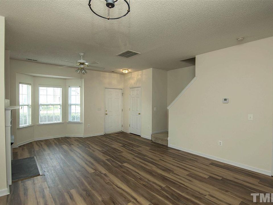 10806 Galand Ct, Raleigh, NC 27614 | Zillow