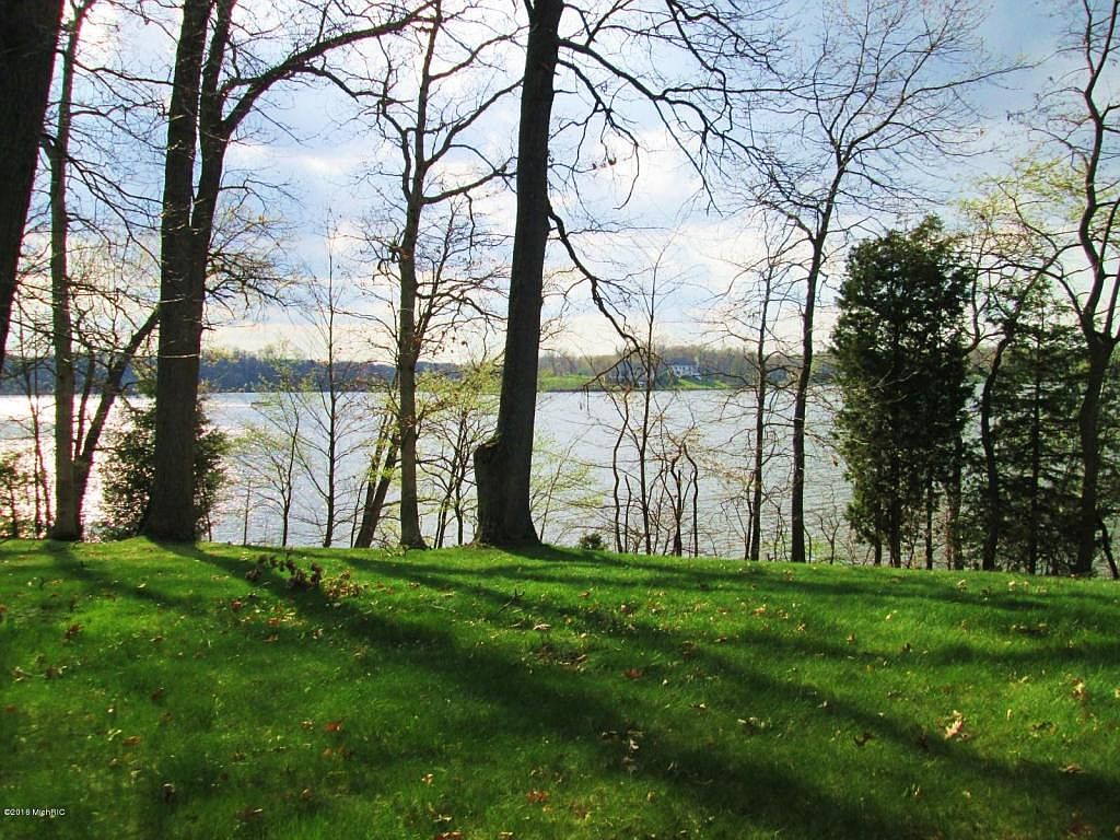 Pheasant Pointe Dr #16, Sturgis, MI 49091 | Zillow