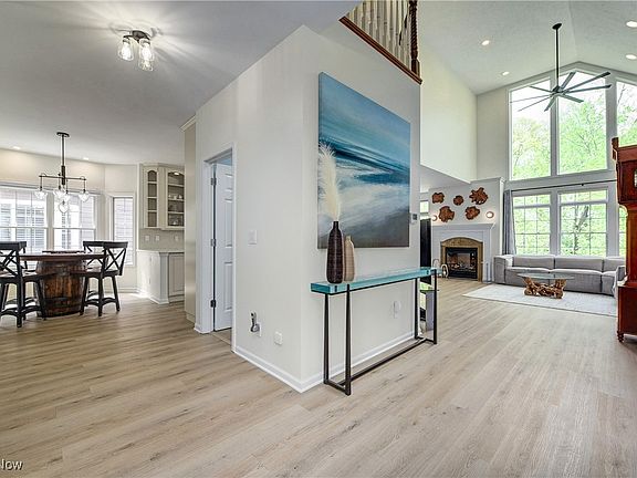 622 Cahoon Ledges Dr, Bay Village, OH 44140 | Zillow