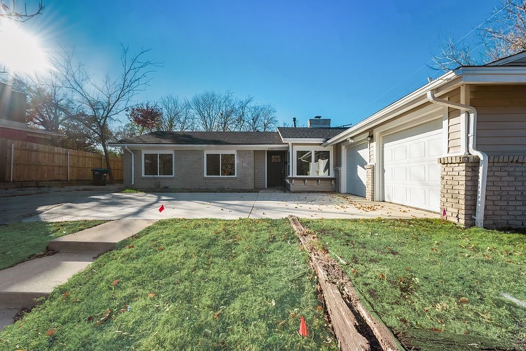 1500 Vinewood Ct, Fort Worth, TX 76112 | MLS #20502946 | Zillow