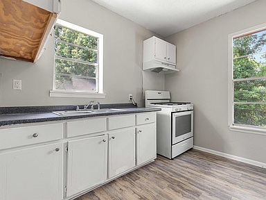 477 Stanton Rd, Mobile, AL 36617 | Zillow