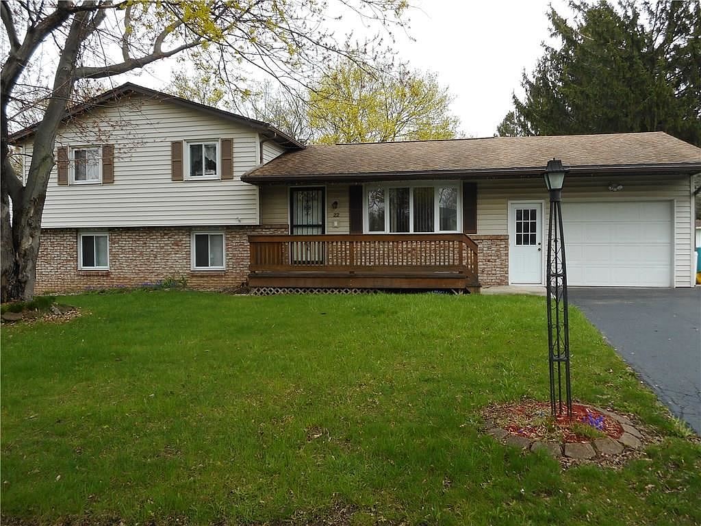 22 Regina Dr, Rochester, NY 14606 | Zillow