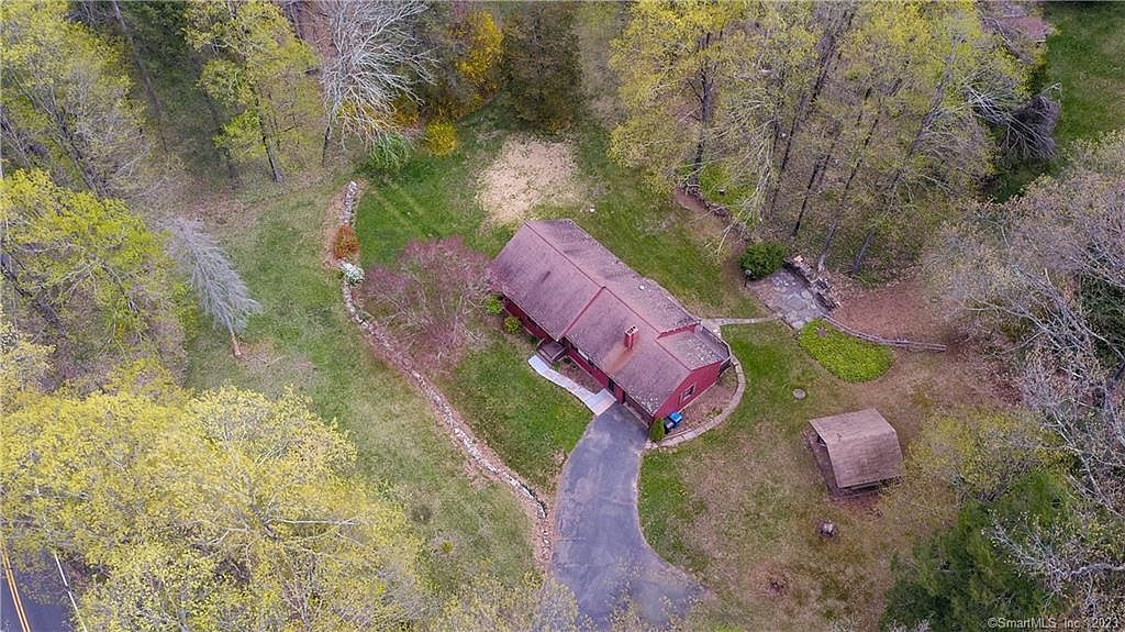 653 Edgewood Rd, Berlin, CT 06037 | Zillow