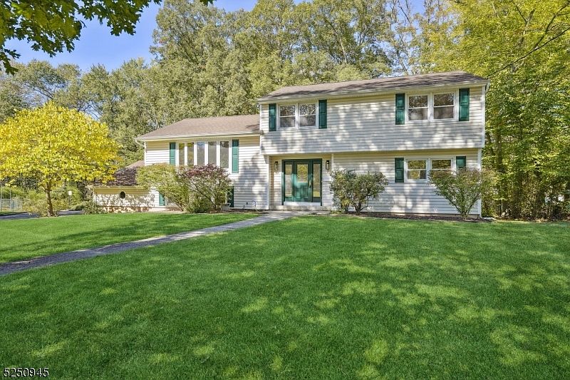 9 Northfield Ct, Livingston, NJ 07039 | Zillow
