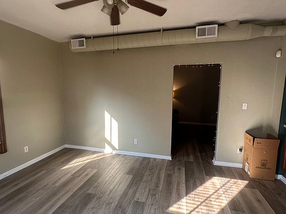 2925 Jay Ave, Cleveland, OH 44113 | Zillow