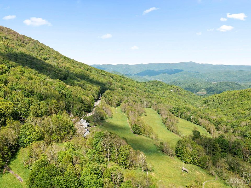 1340 Skyland Dr, Seven Devils, NC 28604 | MLS #CAR4032795 | Zillow