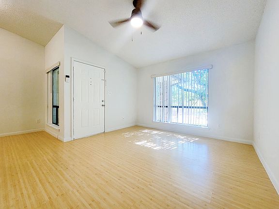1705 Crossing Pl APT 145, Austin, TX 78741 | Zillow