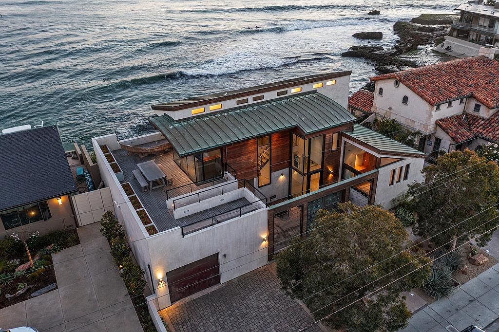 2950 Pleasure Point Dr, Santa Cruz, CA 95062 | MLS #ML81944650 | Zillow