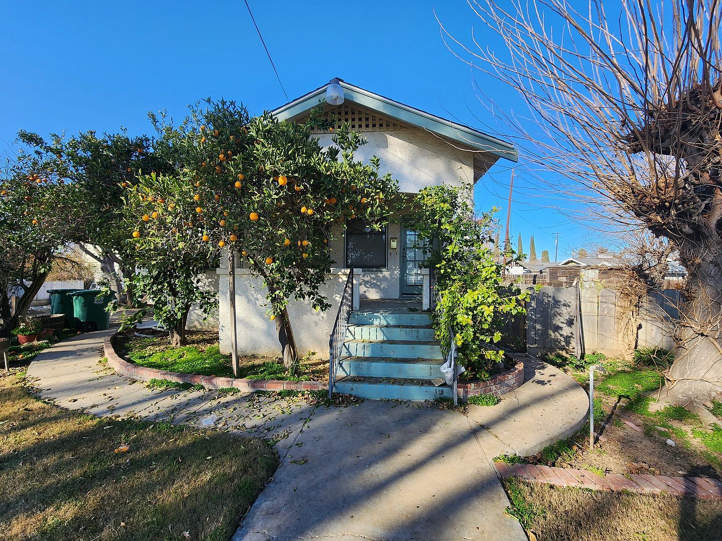 555 Wallis Ave #A, Gustine, CA 95322 | Zillow