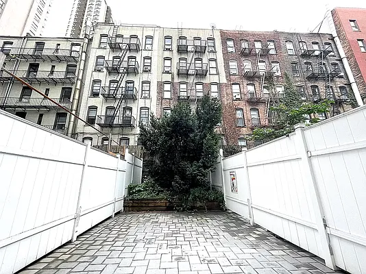 484 East 74th Street #19 in Lenox Hill, Manhattan | StreetEasy