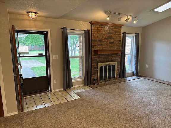 2322 Twisted Oak Dr, Norman, OK 73071 | Zillow