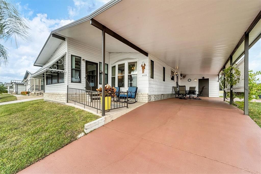 4404 13th St E, Ellenton, FL 34222 | Zillow