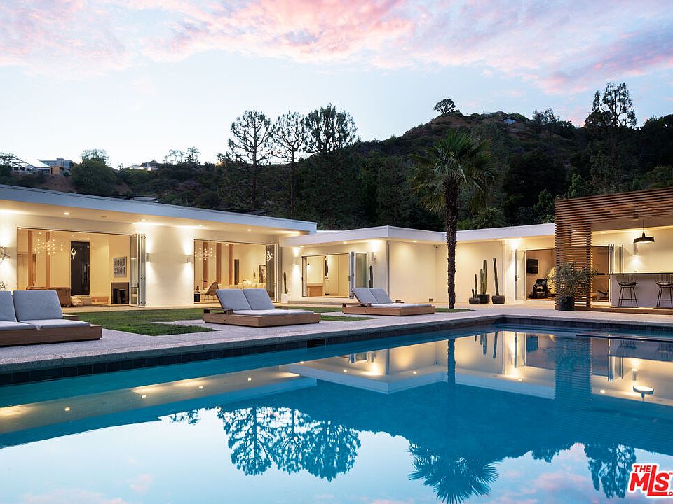 1130 Maytor Pl, Beverly Hills, CA 90210 | MLS #22-183827 | Zillow