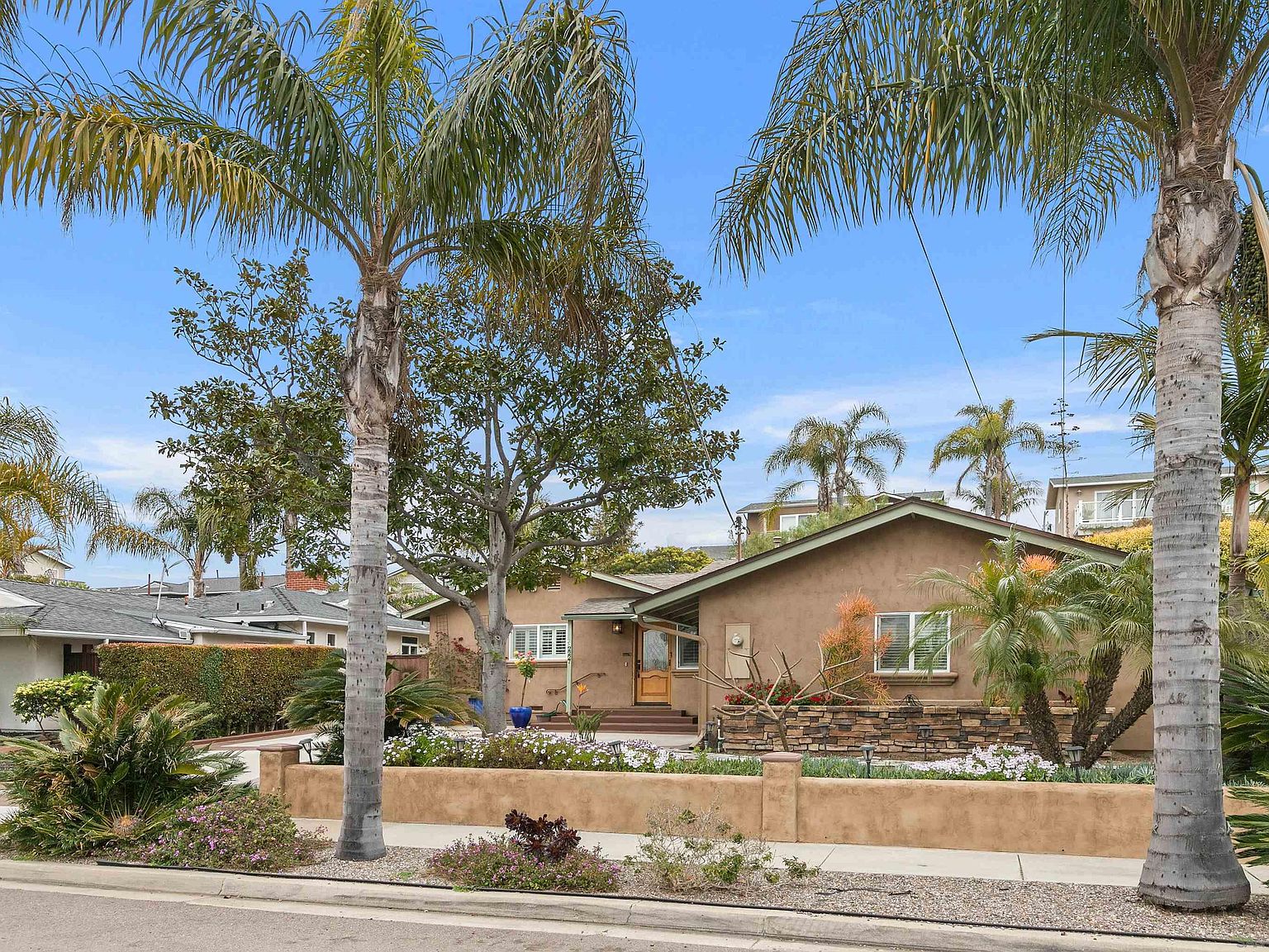 2227 Penrose St, San Diego, CA 92110 | Zillow