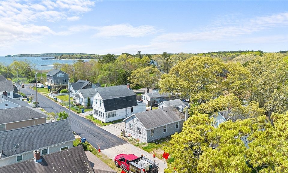 23-23A Barnes St, Wareham, MA 02571 | Zillow