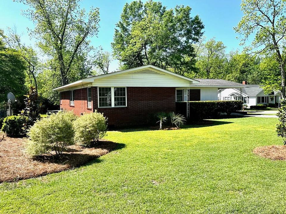 134 Hagood Ave, Barnwell, SC 29812 | Zillow