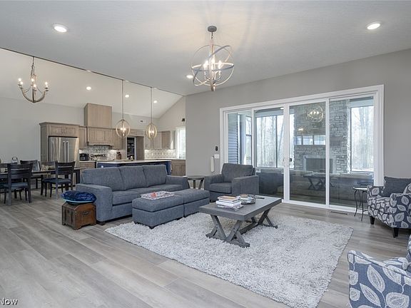 9340 Yale Rd, Diamond, OH 44412 | MLS #5038861 | Zillow