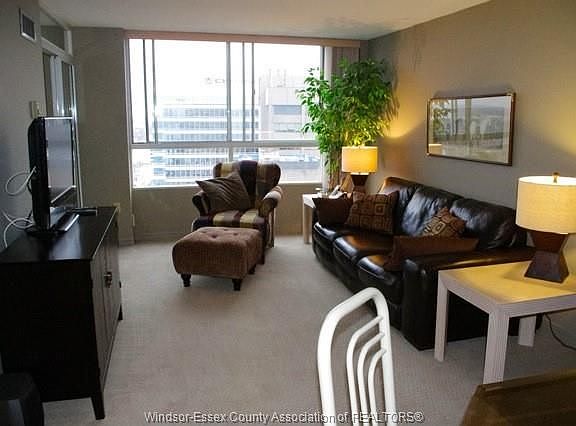 75 Riverside Dr E #1901, Windsor, ON N9A 7C4 | Zillow