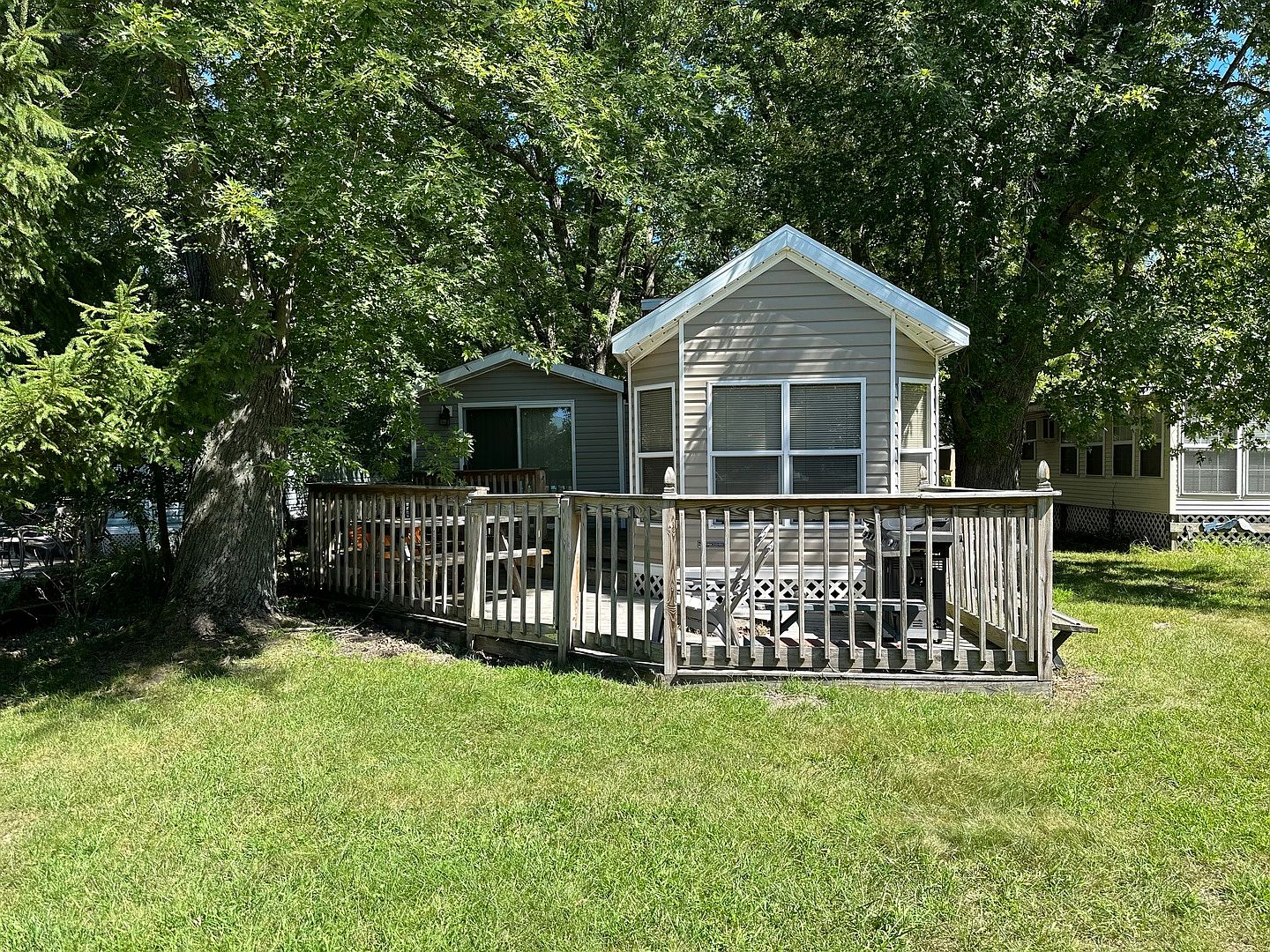 5-461 Woodhaven Lakes, Sublette, IL 61367 | Zillow