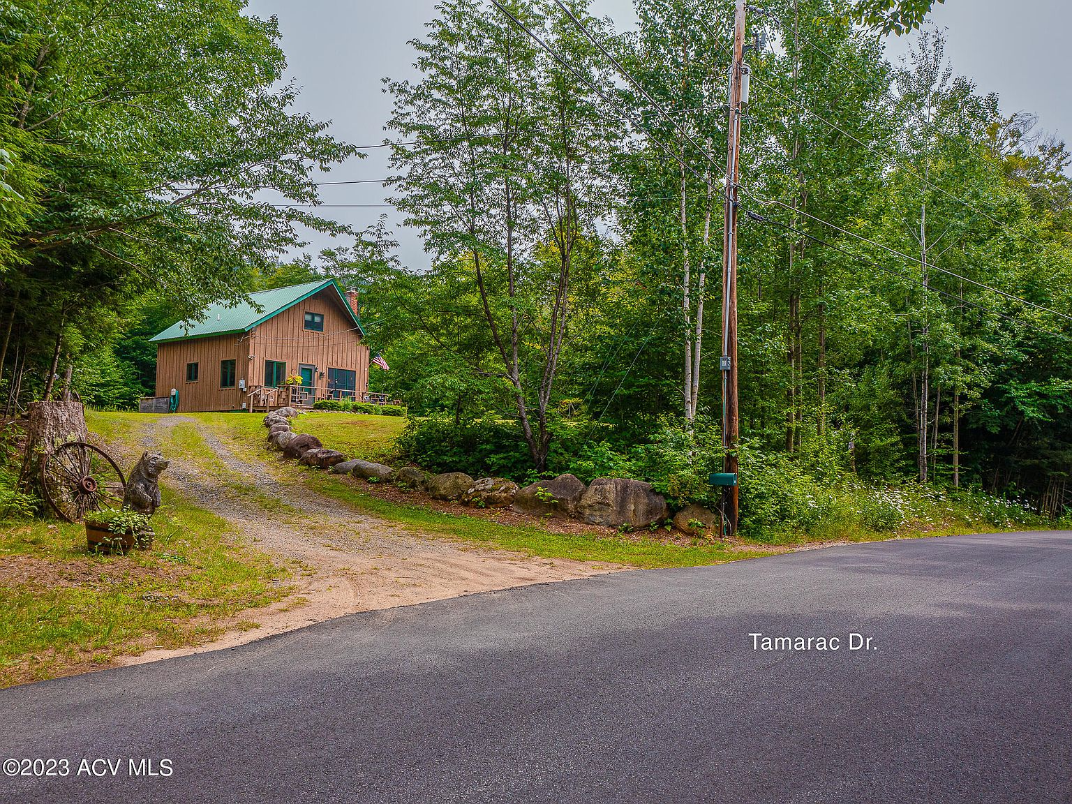 15 Tamarac Dr, Tupper Lake, NY 12986 | Zillow