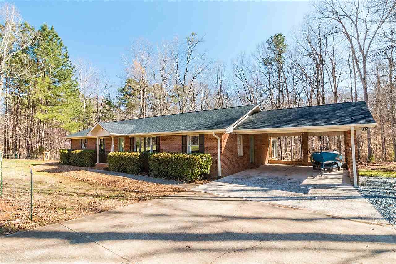 3221 Rigsbee Rd, Chapel Hill, NC 27514 | Zillow