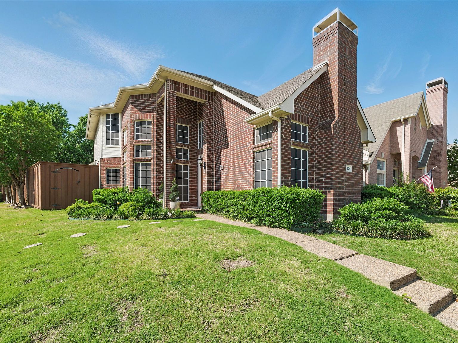 2004 Moss Hill Rd, Irving, TX 75063 | Zillow