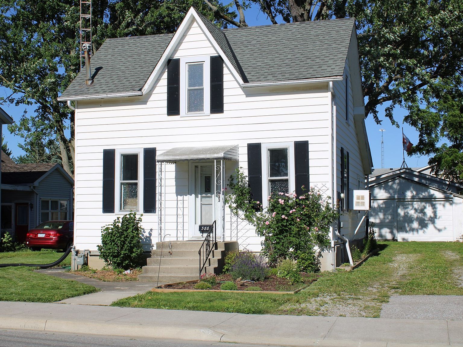 388 Kerby St, Petrolia, ON N0N 1R0 | Zillow