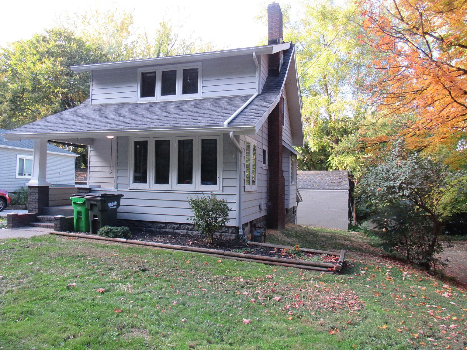 2581 Sanitarium Rd, Akron, OH 44312 | Zillow