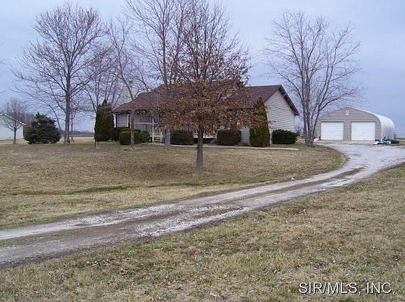 1122 Summerfield Rd, Saint Jacob, IL 62281 | Zillow