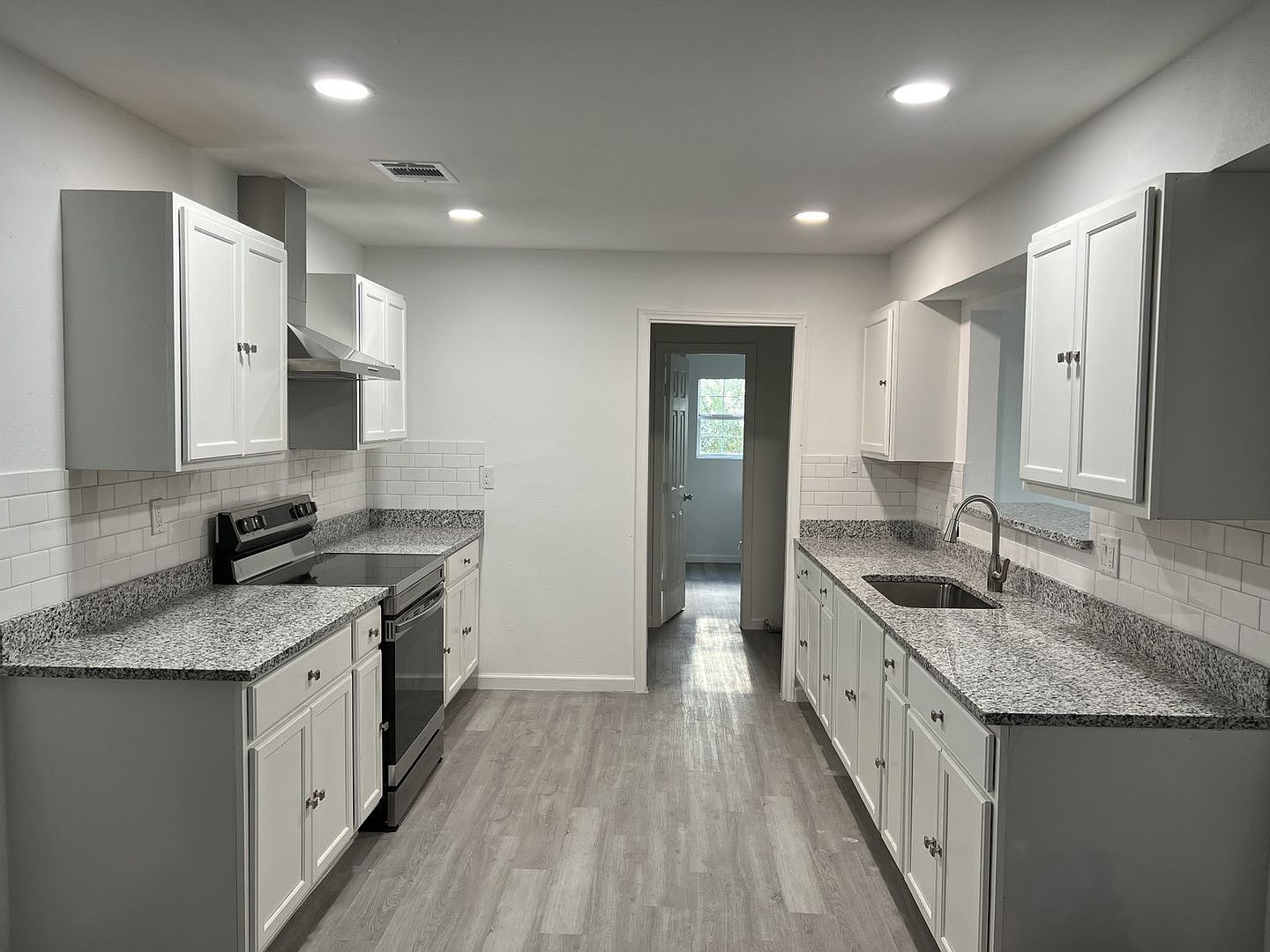 111 Hidden Valley Dr, San Antonio, TX 78227 | Zillow