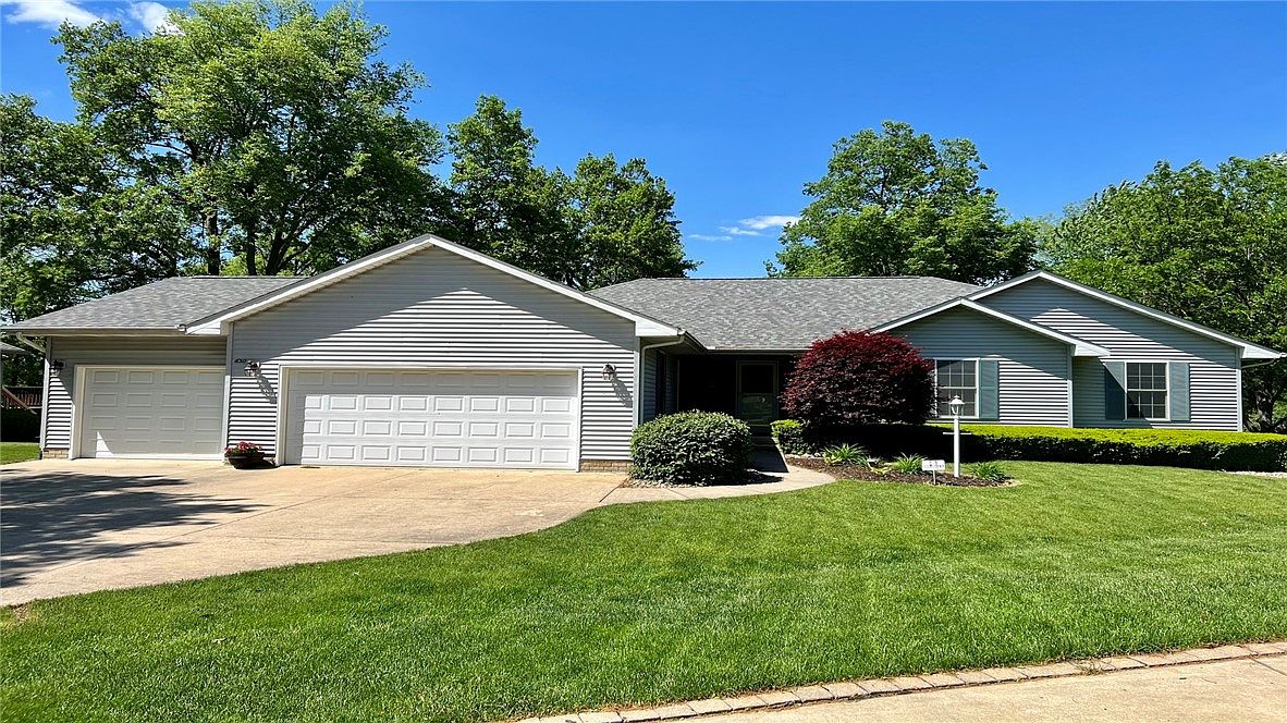 630 Glen Oaks Dr, Decatur, IL 62521 | Zillow