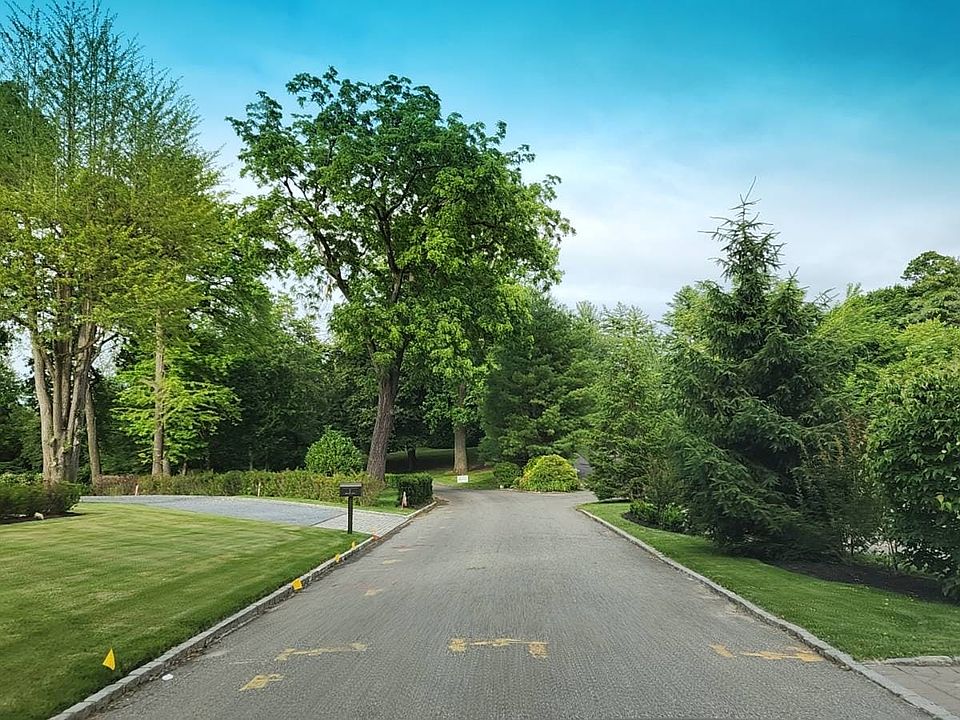 5 Pheasant Run, Great Neck, NY 11024 | Zillow