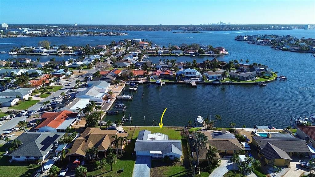 6371 2nd Palm Point St, Saint Petersburg, FL 33706 | Zillow