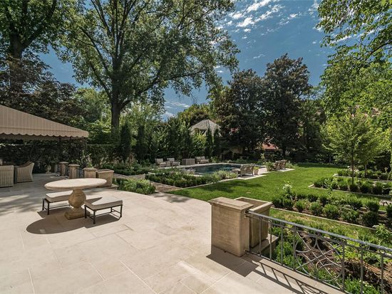 22 Portland Pl, Saint Louis, MO 63108 | Zillow