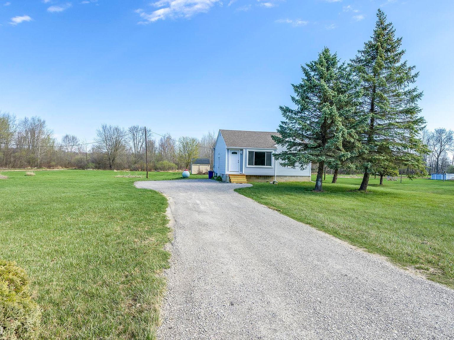 11152 Dunn Rd, Riley, MI 48041 | Zillow