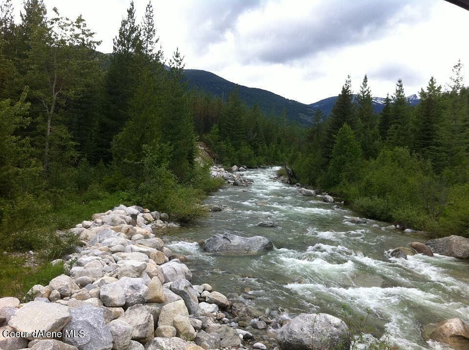 5198 Upper Pack River Rd, Sandpoint, ID 83864 | Zillow