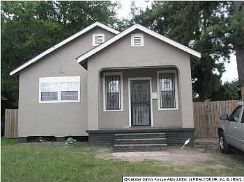 1108 Julia St, Baton Rouge, LA 70802 | Zillow