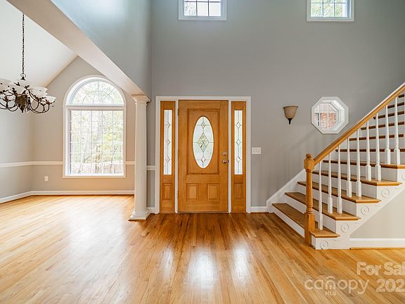 5306 Club View Dr, Concord, NC 28025 | MLS #4196400 | Zillow