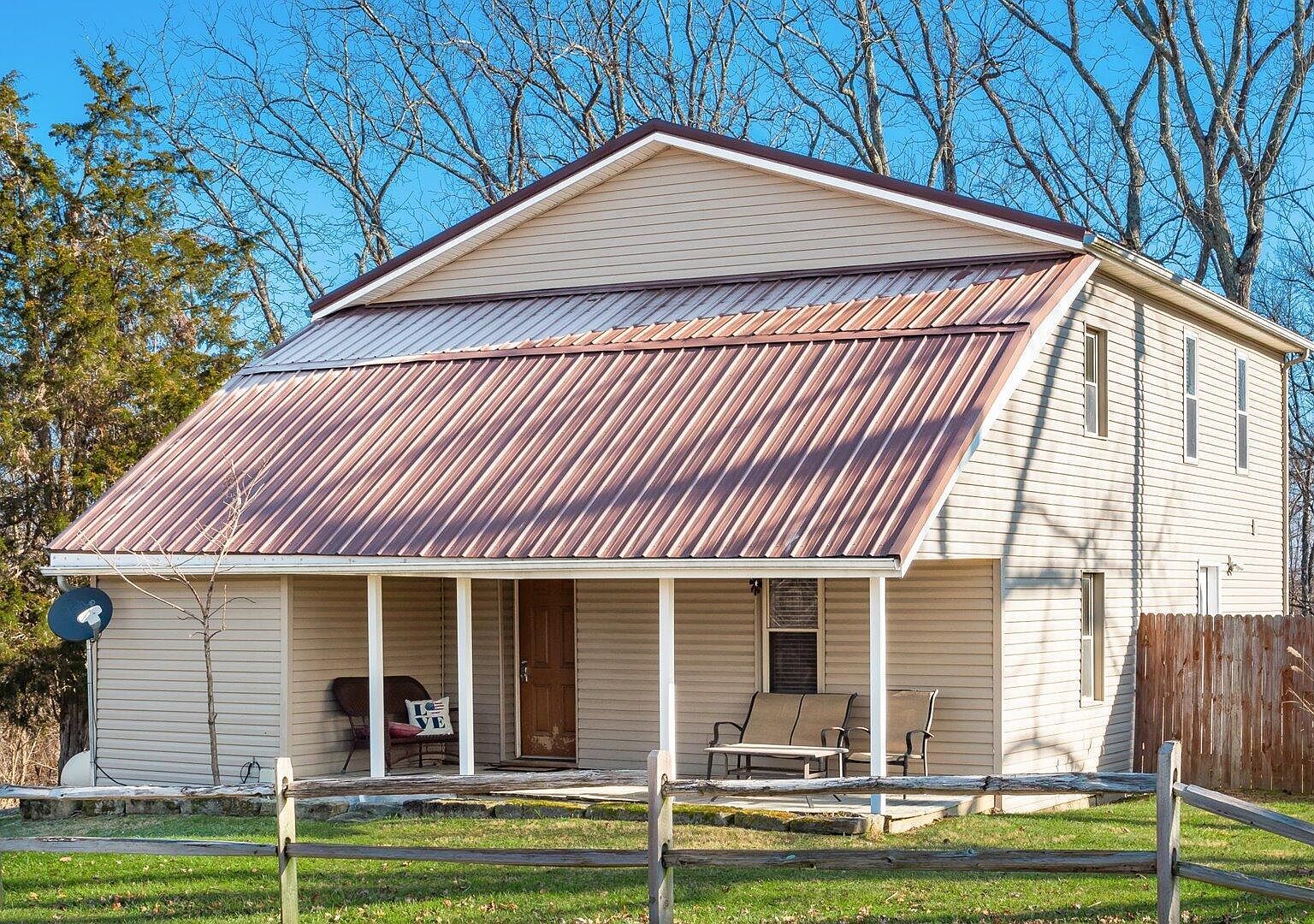 8990 State Route 664 N, Logan, OH 43138 | MLS #224000427 | Zillow