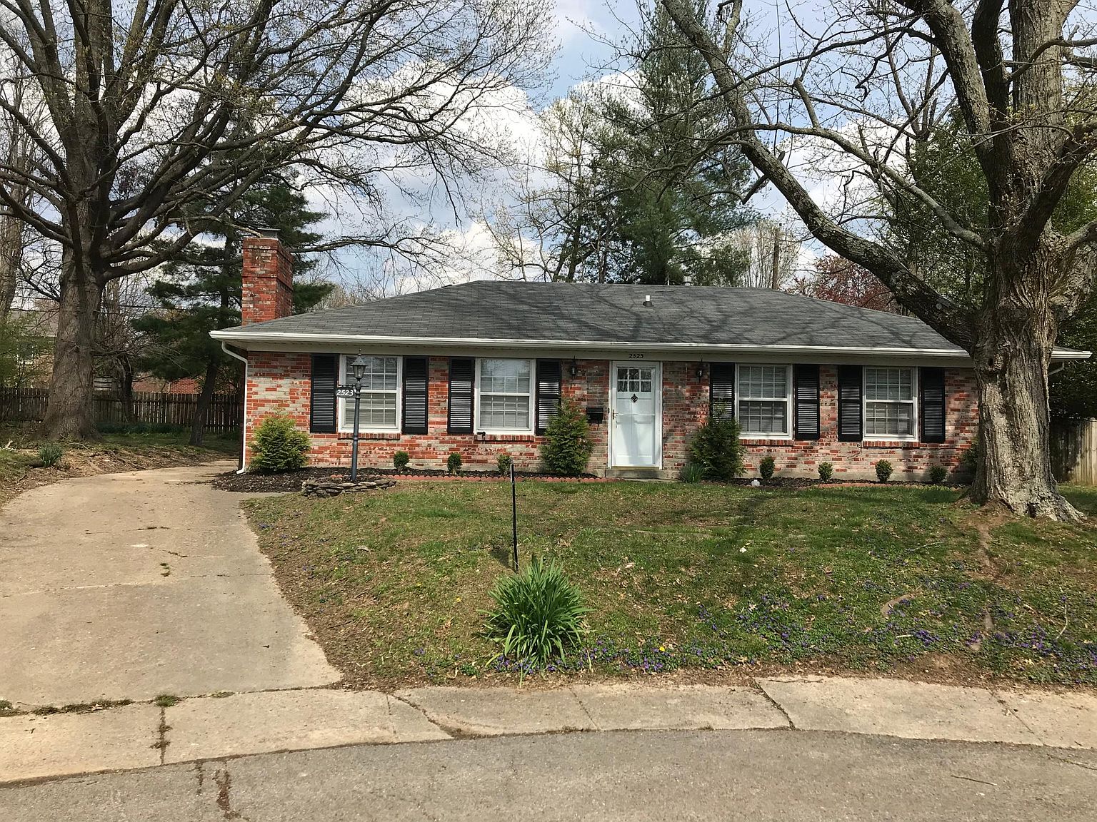 2523 Stonehurst Dr, Plantation, KY 40242 | Zillow