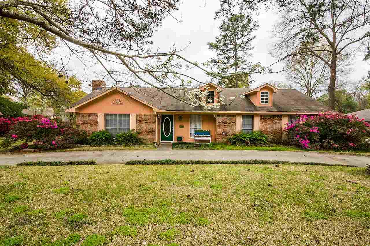 704 Orchard St, Longview, TX 75605 | Zillow